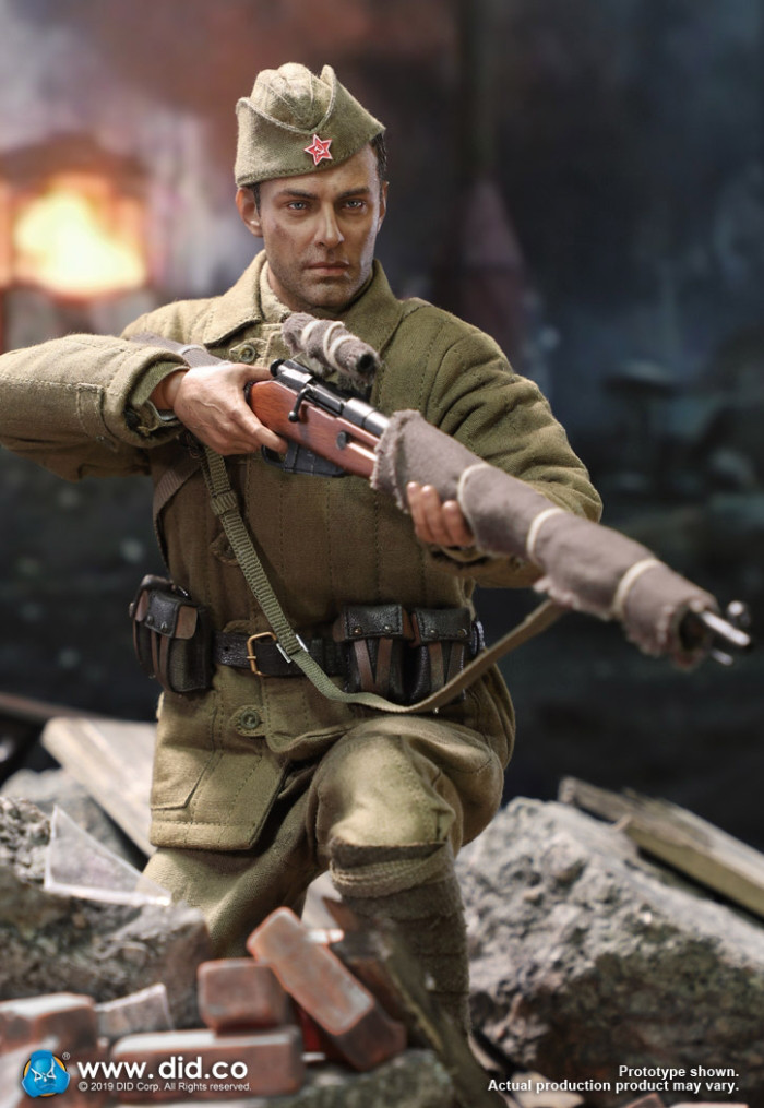 Vasily Zaitsev - WW II Red Army Sniper - with weathering | 80139