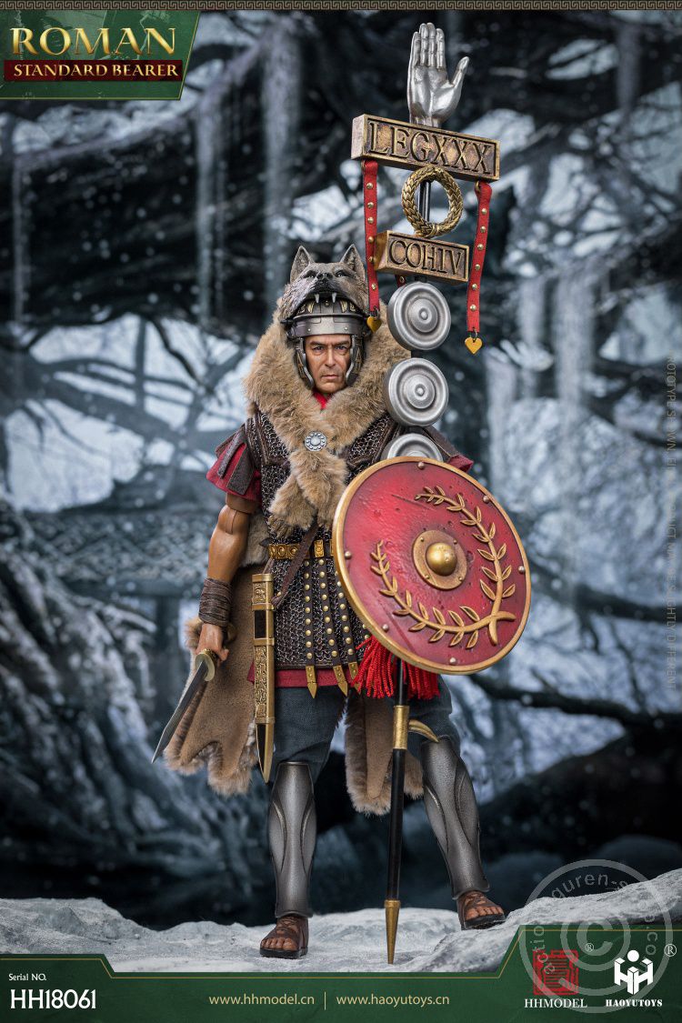 Imperial Legion Rome - Flag Bearer | HHM18061